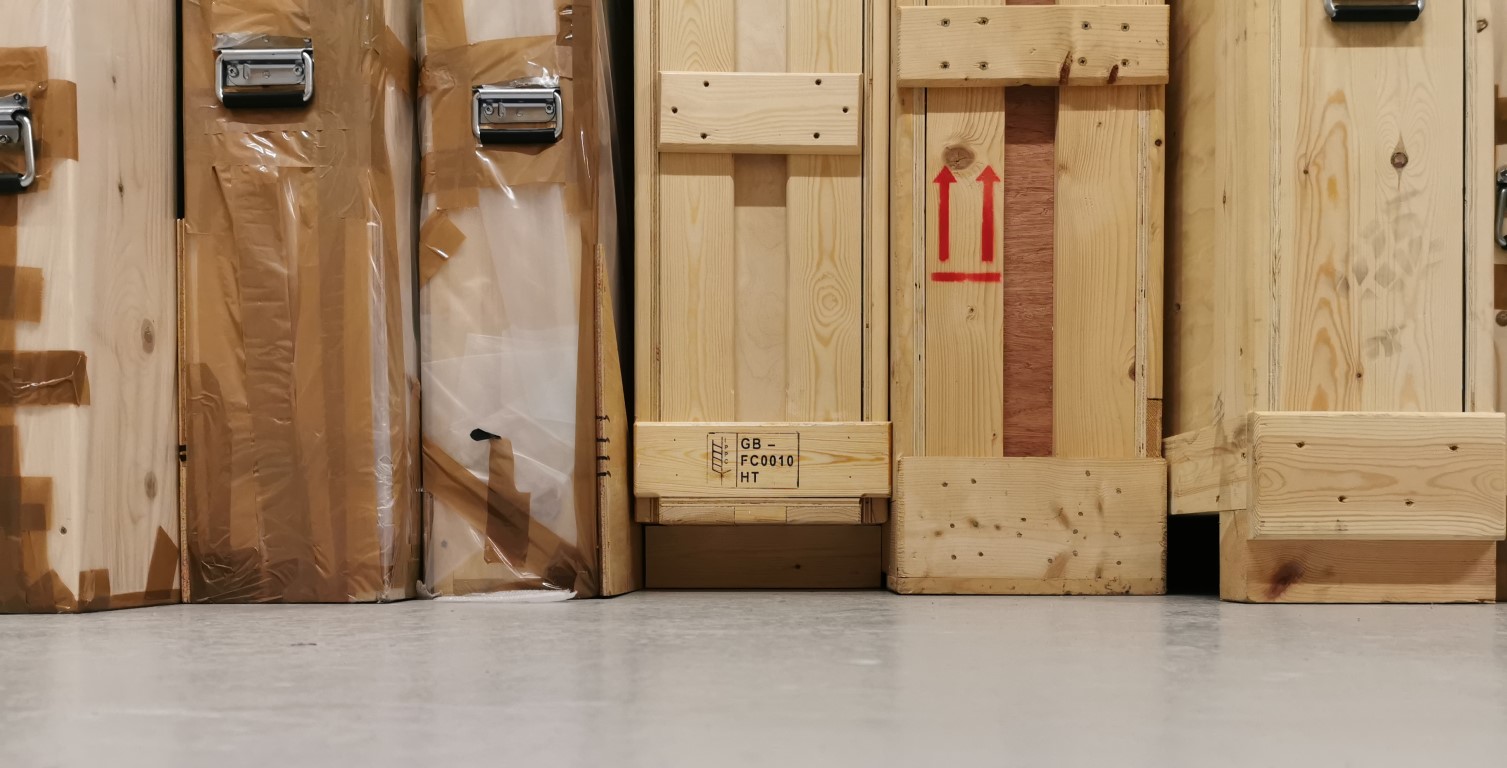 PACKING & CRATING - Museum & Gallery